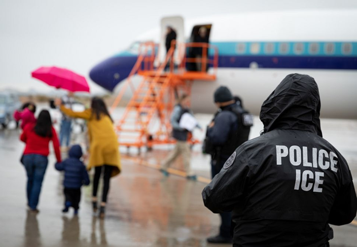 New Report Finds Record Number of U.S. Immigration Enforcement Flights ...